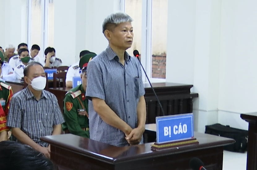 Former Coast Guard Lieutenant General recommended from 16 years to 16 ...