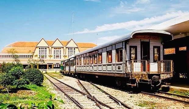 Restaurar la línea ferroviaria Da Lat-Thap Cham antes de 2030 para ...