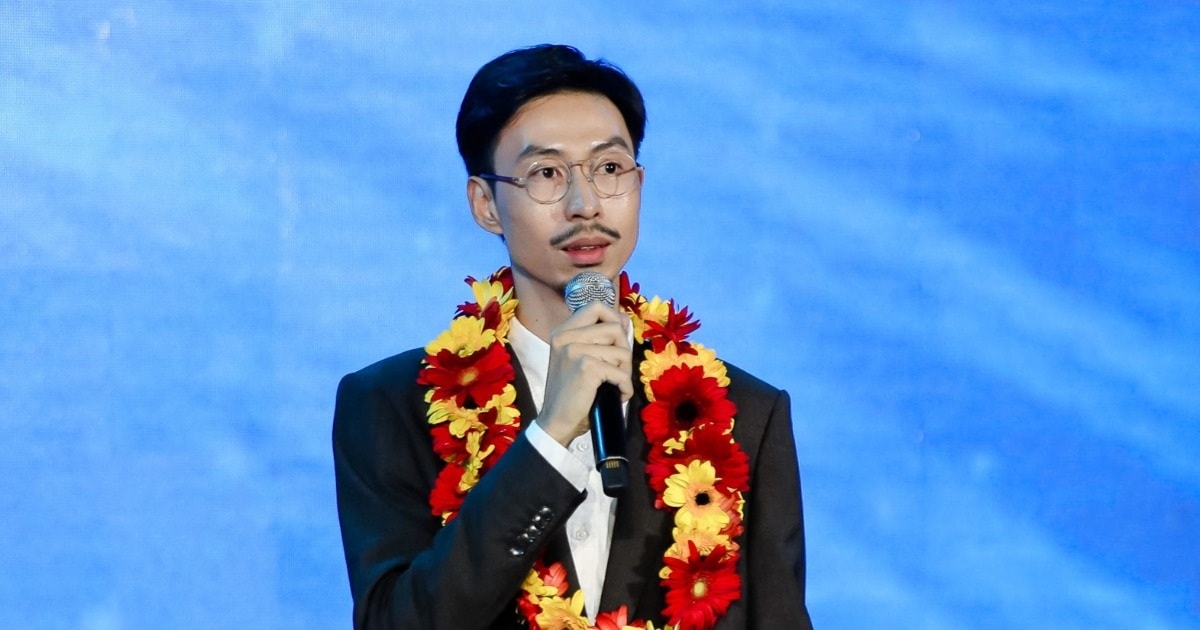 Den Vau recebe o Prêmio Nacional de Voluntariado: 'Vamos contribuir ...