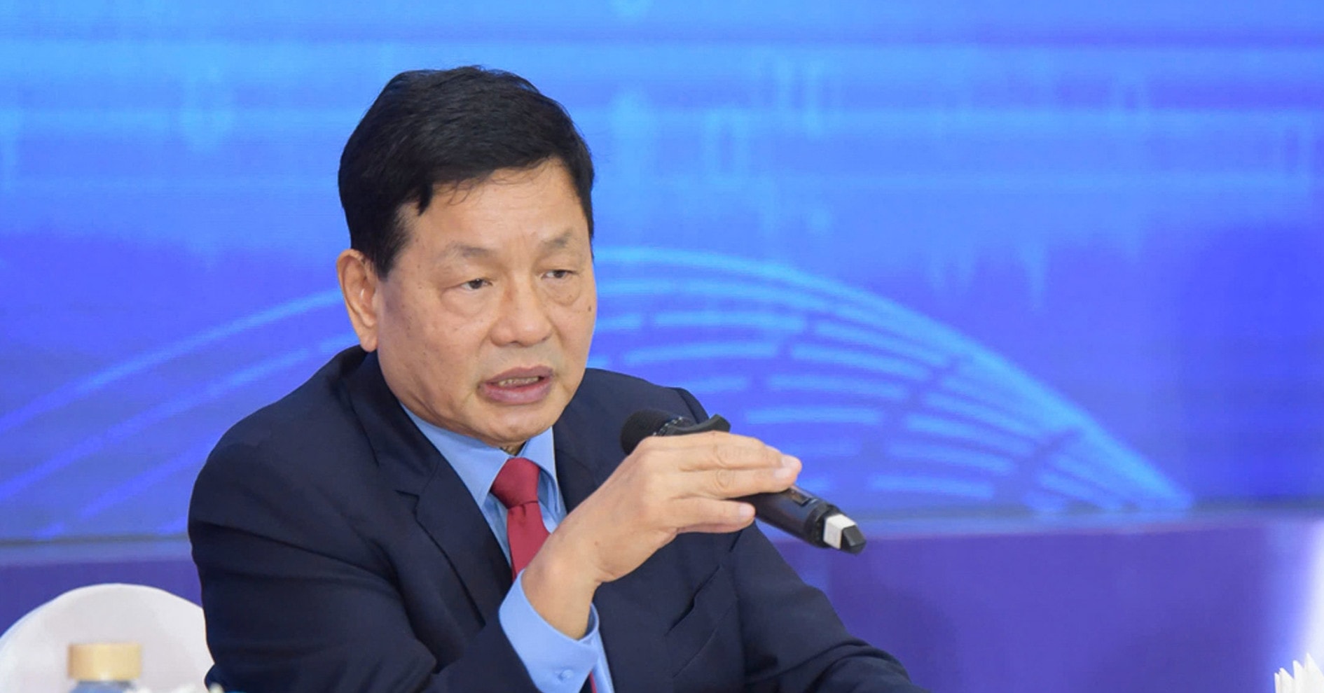 Chairman Truong Gia Binh: 'FPT will have AI models like DeepSeek'