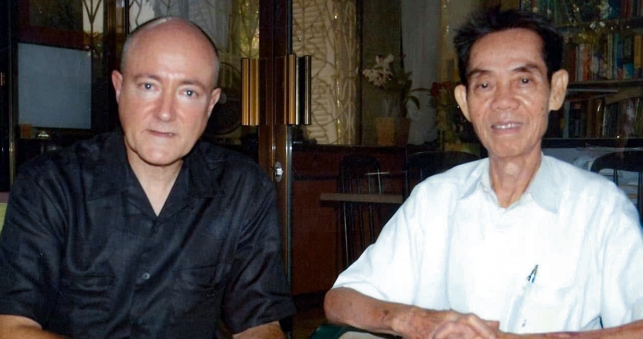 A promessa de Larry Berman, feita ao "espião perfeito" Pham Xuan An, de ...