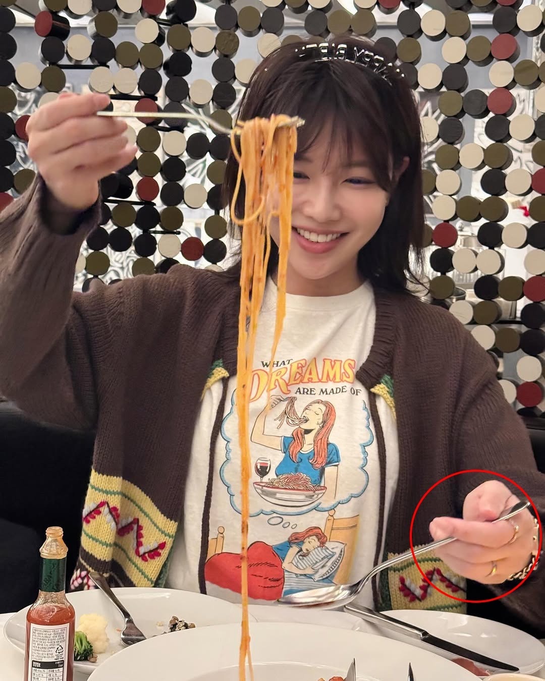 Jung Kyung Ho dá 'dicas' de que vai se casar com Sooyoung?