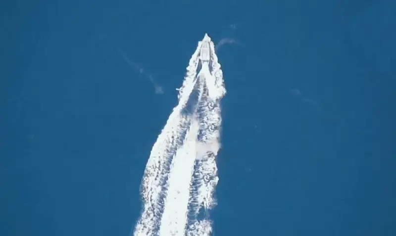 Un UAV ruso de The Lancet destruye un barco suicida ucraniano que ...