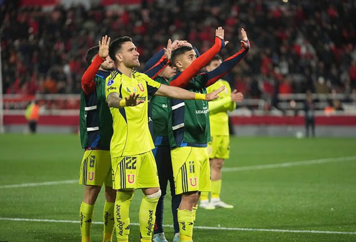 300 away fans arrested, Copa Sudamericana match canceled due to riots