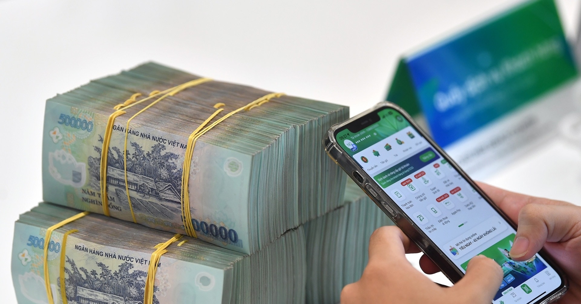 Bank interest rates as of September 8, 2025: Actual deposit interest ...