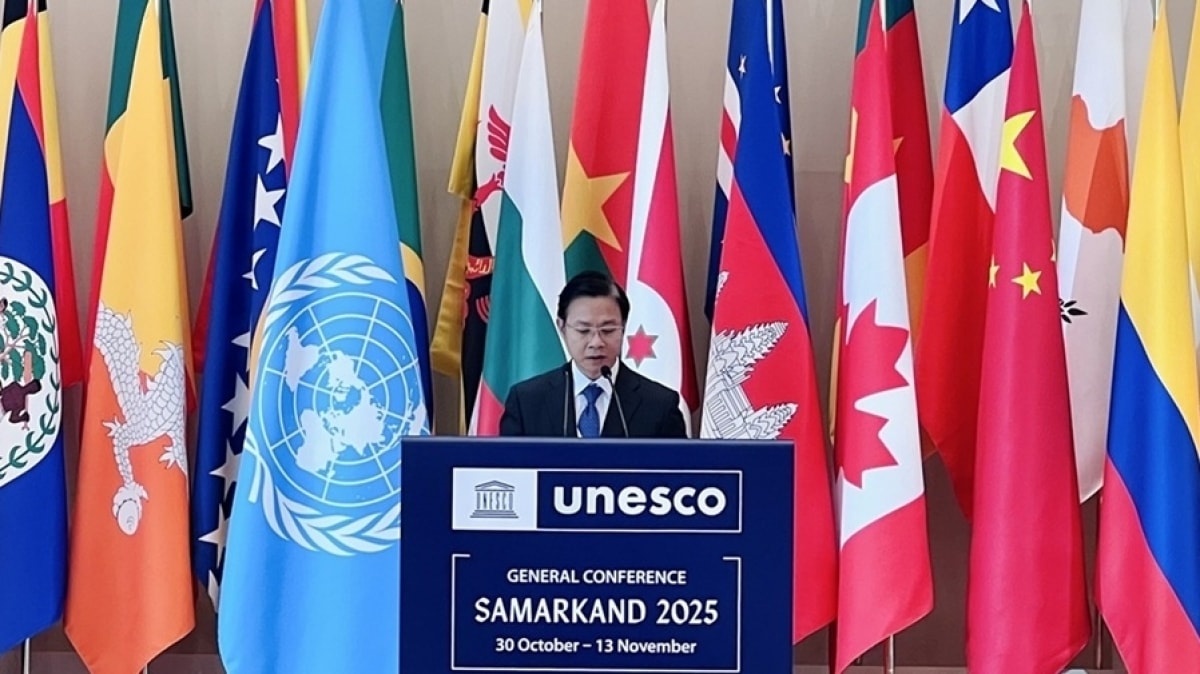 Vietnam elected Vice President of the 43rd session of the UNESCO ...