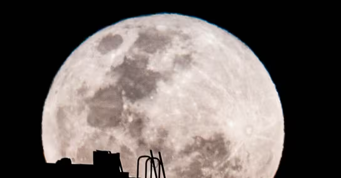 A Superlua mais bonita de 2025: como tirar uma foto rara da lua cheia ...