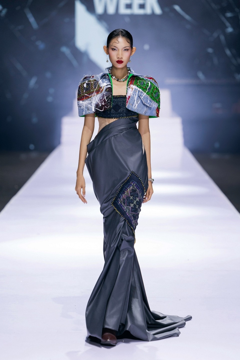 Collection « Somnambule » : Quand tradition et peinture s’entremêlent ...