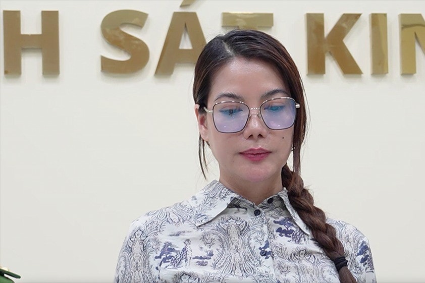 Truong Ngoc Anh과 Thuy Tien에게 폭풍우가 몰아쳤던 한 해