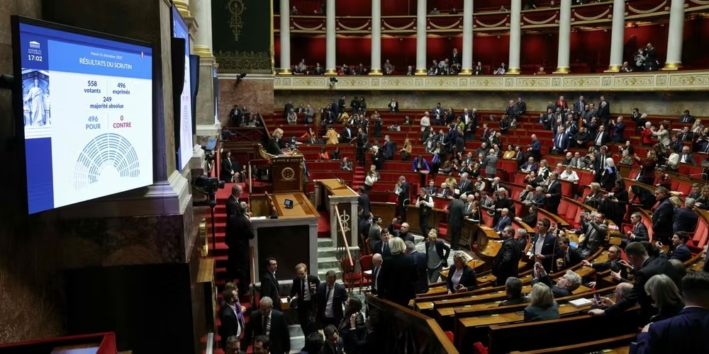 The French Parliament passed a "Special Bill" to avoid a government ...