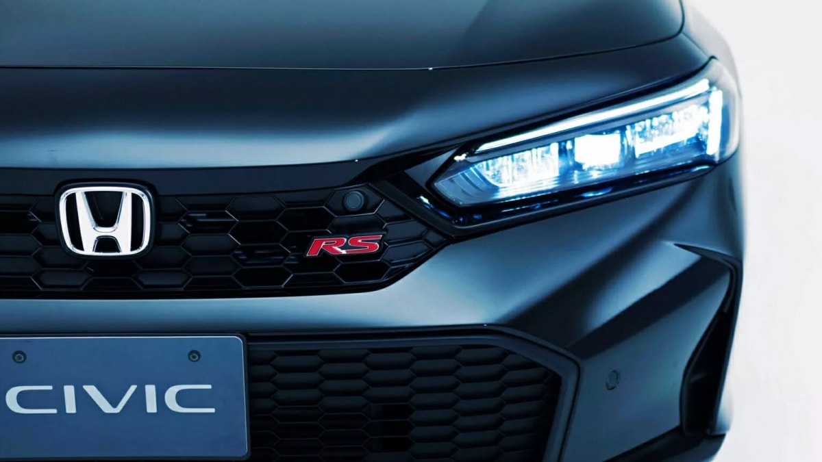 The Honda Civic RS Prototype Hybrid has been launched with a simulated ...