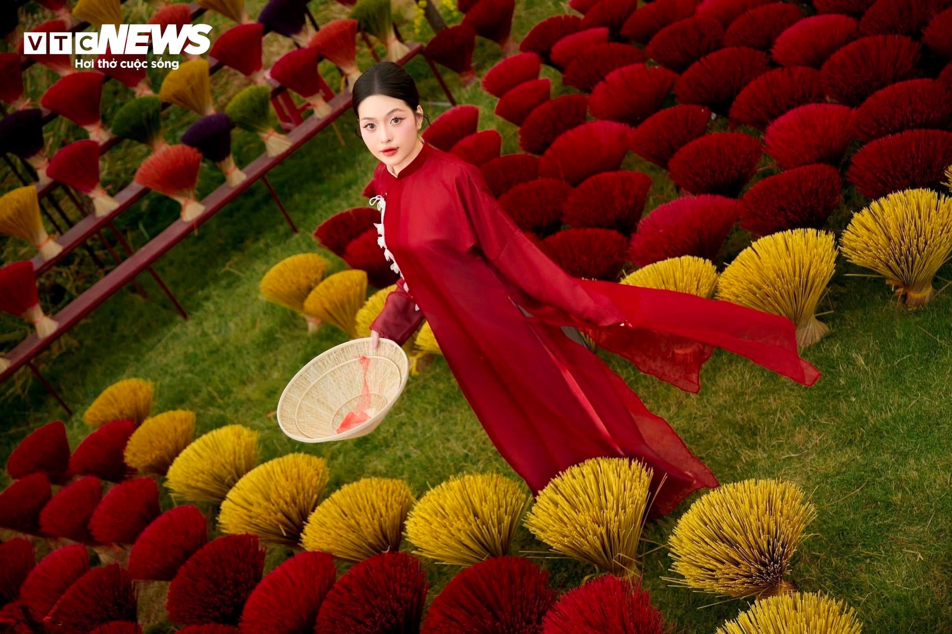 The vibrant colors of spring are captured in these photos of young ...