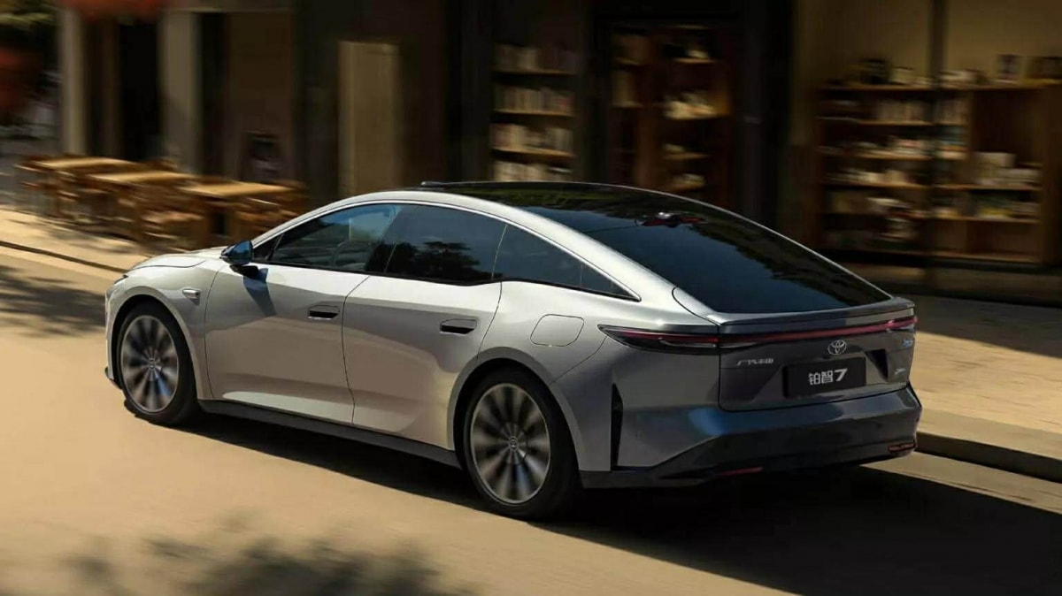 Toyota is opting for a flexible electrification strategy, not going all ...