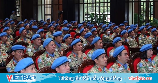 Connect online with Vietnamese green beret soldiers through "Bridge of ...